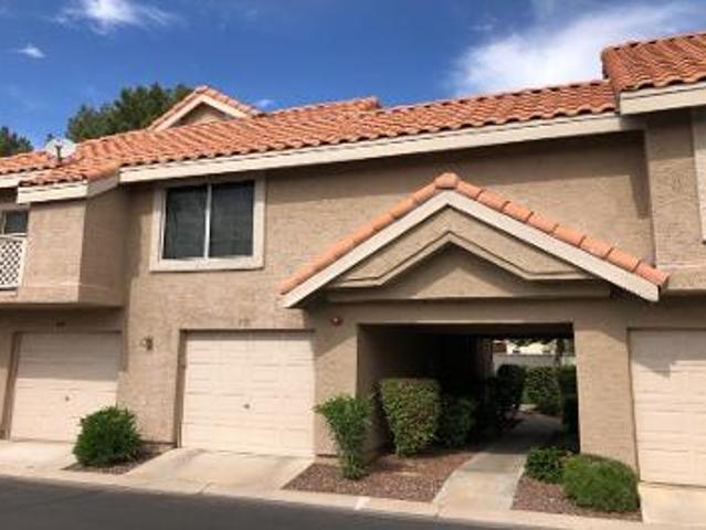 East Lakeside Drive Condo 164