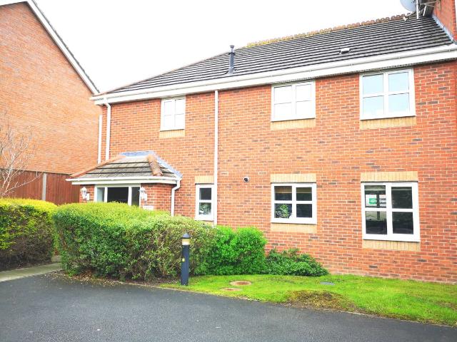 East Leake, Loughborough LE12, 2 bed flat to rent, £895 pcm | PrimeLocation