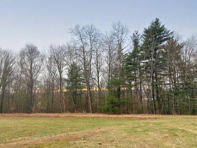 East Longmeadow MA 01028 LS102371774