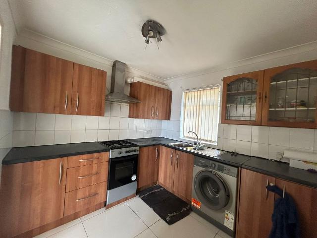 East Paddock Court, Northampton NN3, 3 bed end terrace house to rent, £1,250 pcm | PrimeLocation