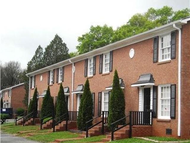 East Park 1 Bedroom Apartment for Rent at 3517 Burner Dr, Charlotte, NC 28205 Sheffield Park