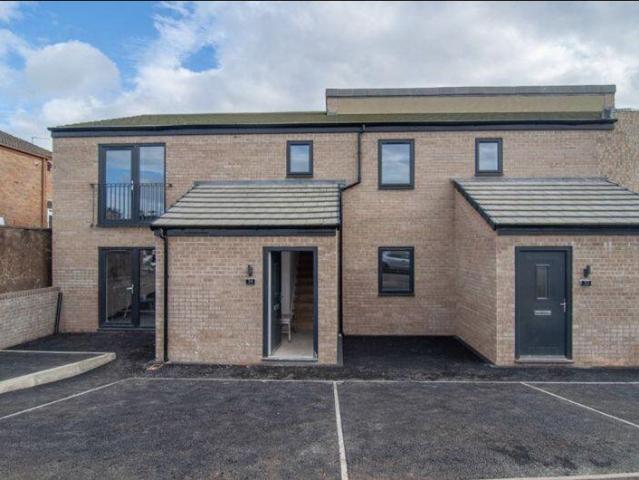 East Park, Bristol 1 bed apartment to rent £1,195 pcm £276 pw
