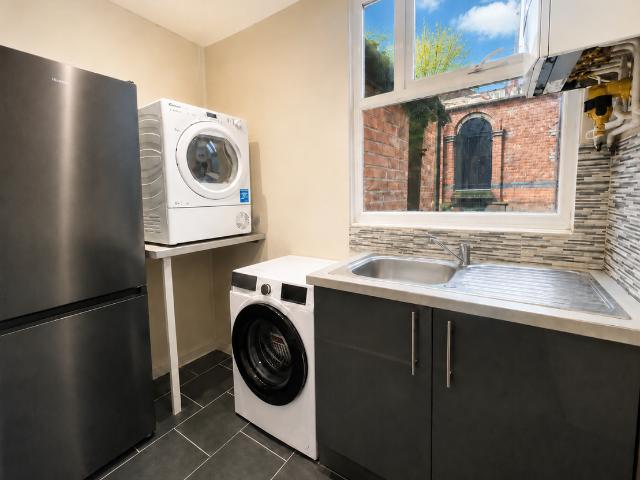 East Park Road, Leicester LE5, Room to rent, £490 pcm | PrimeLocation