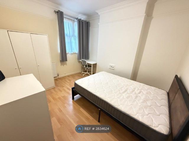 East Park Road, Leicester LE5, Room to rent, £500 pcm | PrimeLocation