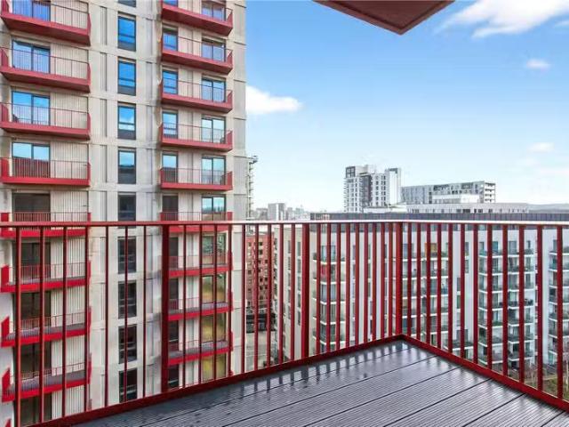 East Parkside, London, SE10 0FT