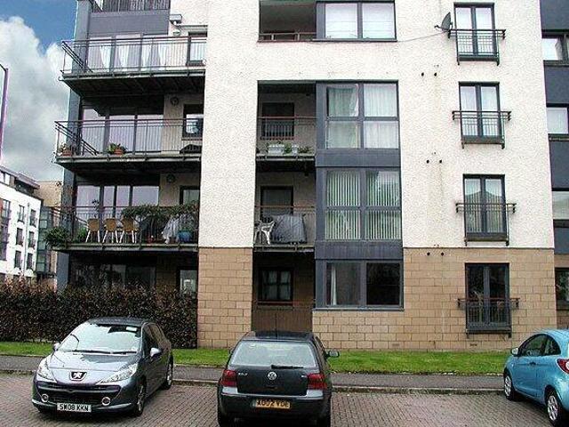 East Pilton Farm Avenue, Pilton, 2 Bedroom Flat