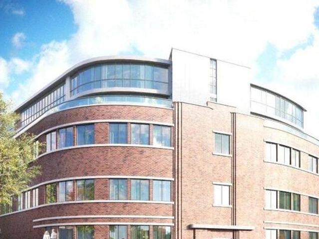 East Point, Leeds, 3 Bedroom Apartment