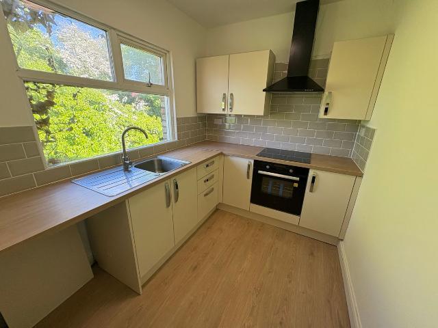 East Prescot Road, Liverpool L14, 2 bed flat to rent, £875 pcm | PrimeLocation
