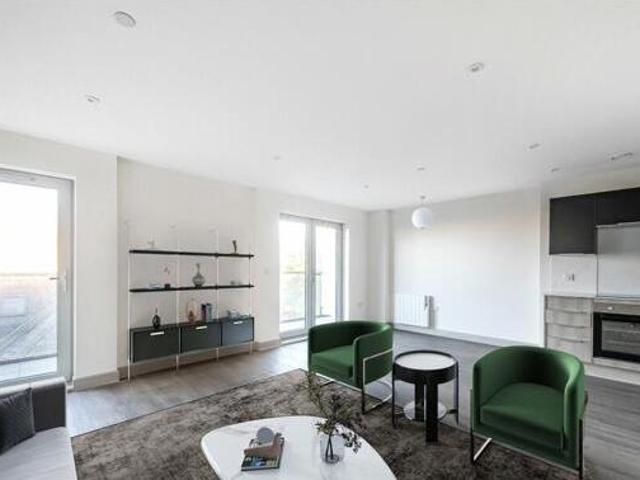 East Quay Road, Vespasian, Poole, 2 Bedroom Duplex