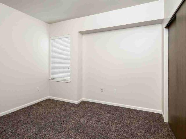 East Ridge Apartments 3 Bedroom Apartment for Rent at 110 110 S Ashley Street & 140 S Ashley Street, Bellingham, WA 98229
