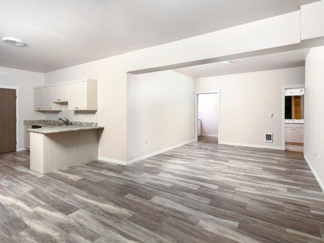 East Ridge Apartments 2 Bedroom Apartment for Rent at 110 110 S Ashley Street & 140 S Ashley Street, Bellingham, WA 98229