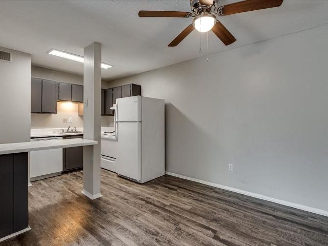 East Ridge Flats 1 Bedroom Apartment for Rent at 302 Dunlap Ave, East Ridge, TN 37412 East Ridge