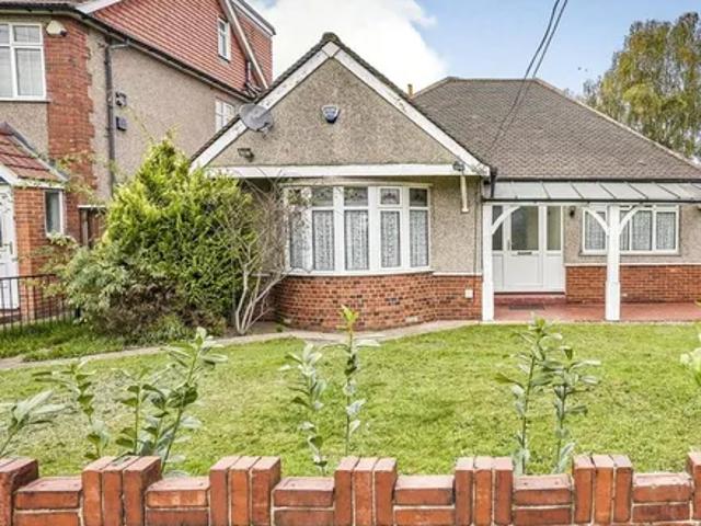East Rochester Way, Bexley, DA16 2NZ, United Kingdom | 3 bed house for rent #136167565 | Rentberry