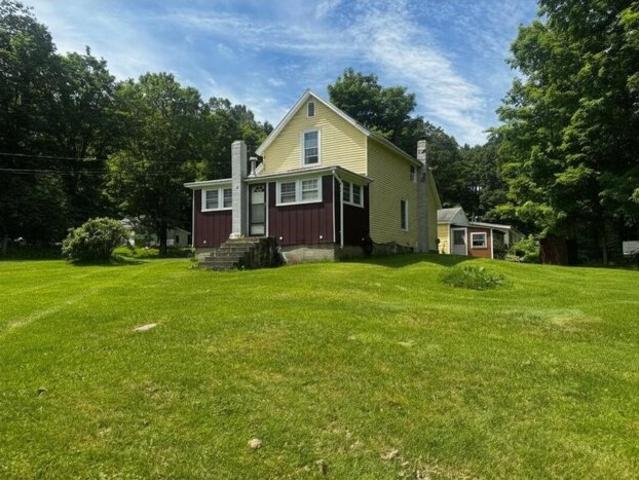 East St, Clarendon, Home For Sale