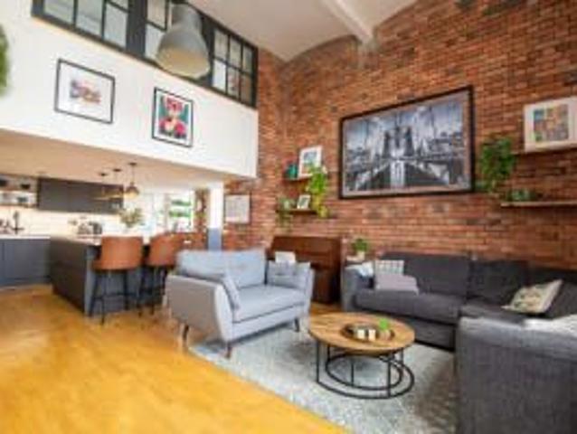 East Street, Bedminster, Bristol BS3, 2 bed flat to rent, £2,800 pcm | PrimeLocation