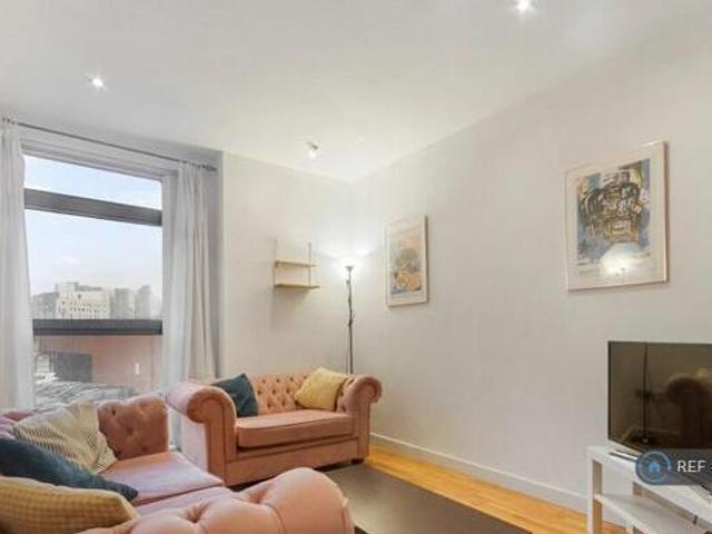 East Street, Leeds, 2 Bedroom Flat