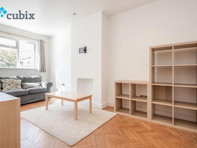 East Street, London SE17 2 bed flat to rent £1,998 pcm £461 pw