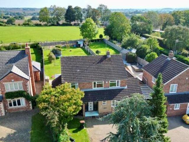 East Street, Long Buckby, 4 Bedroom Detached