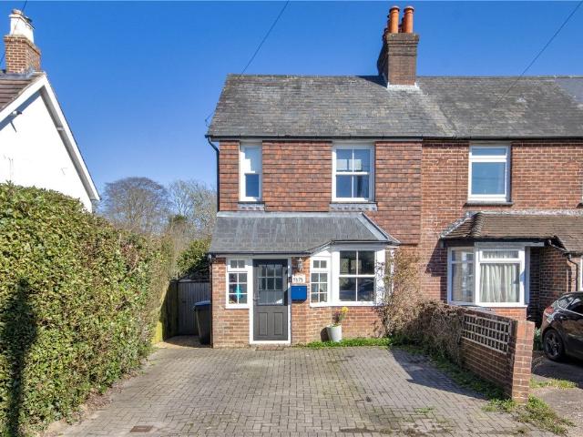 East Street, Mayfield, East Sussex TN20, 4 bed end terrace house to rent, £2,250 pcm | PrimeLocation