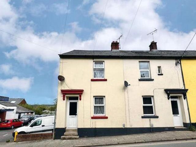 East Street, Okehampton, 2 Bedroom End