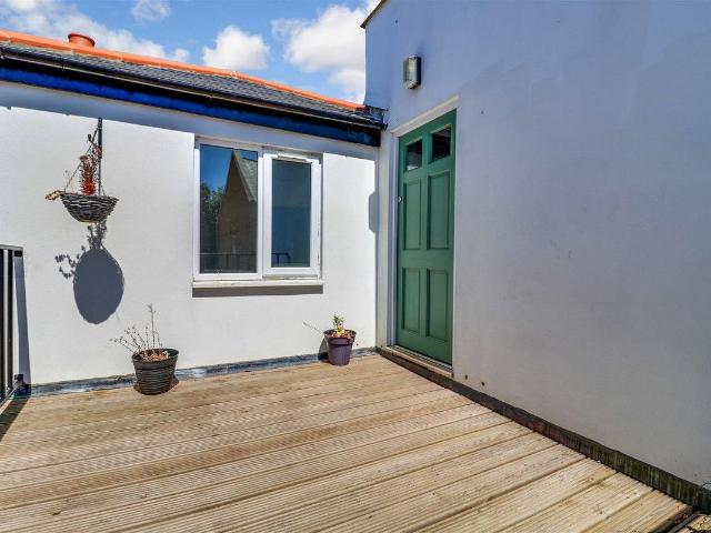 East Street, Southend On Sea SS2, 3 bed flat to rent, £1,400 pcm | PrimeLocation