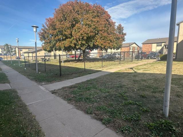 East Terrace Apts 2 Bedroom Apartment for Rent at 1501 Bradley Ave, Ponca City, OK 74604