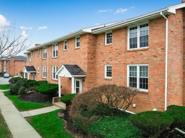 East Towne Apartments 2 Bedroom Apartment for Rent at 499 Davison Rd, Lockport, NY 14094