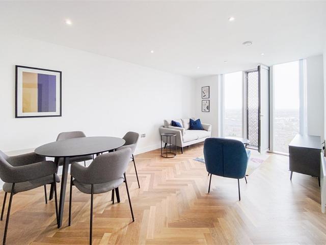 East Tower, Owen Street M15, 2 bed flat to rent, £2,200 pcm | PrimeLocation