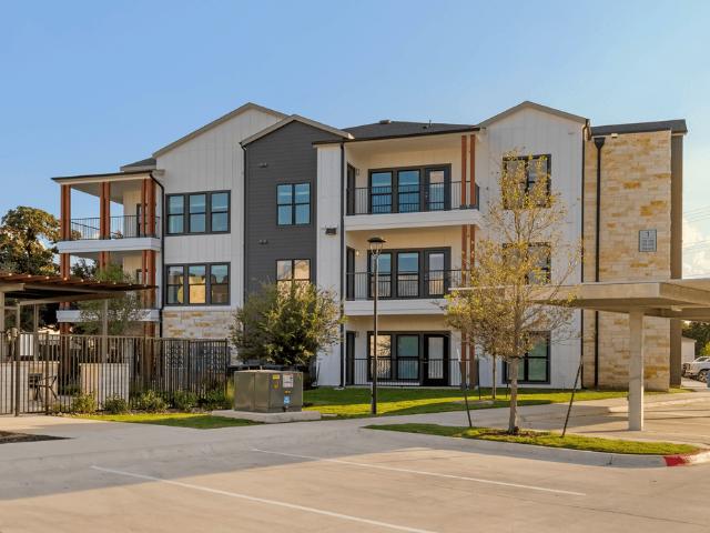 East Vue Ranch Apartments 1 Bedroom Apartment for Rent at 460 Bastrop Hwy, Austin, TX 78741 Montropolis