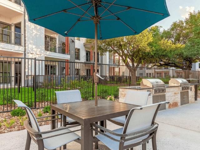 East Vue Ranch Apartments 1 Bedroom Apartment for Rent at 460 Bastrop Hwy, Austin, TX 78741 Montropolis