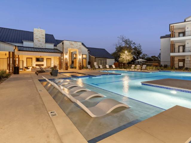 East Vue Ranch Apartments 1 Bedroom Apartment for Rent at 460 Bastrop Hwy, Austin, TX 78741 Montropolis