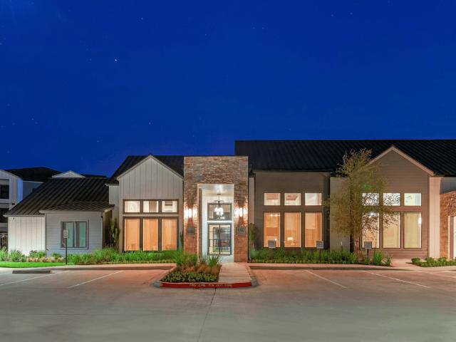 East Vue Ranch Apartments 1 Bedroom Apartment for Rent at 460 Bastrop Hwy, Austin, TX 78741 Montropolis