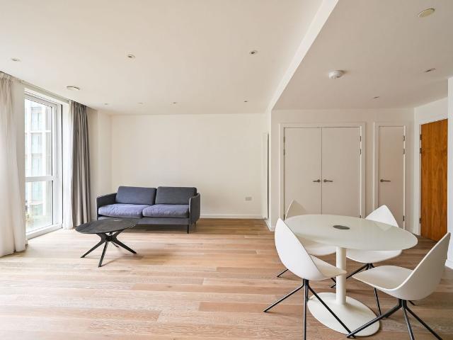 East Village, Stratford, London E20, 1 bed flat to rent, £2,545 pcm | PrimeLocation