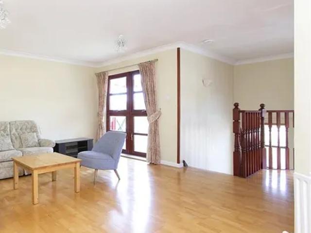 East Werberside, City of Edinburgh, EH4 1SU, United Kingdom | 2 bed apartment for rent #139268241 | Rentberry