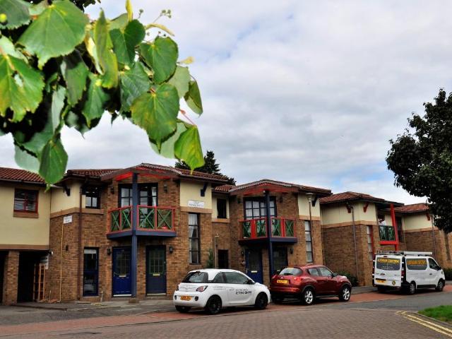 East Werberside, Fettes, Edinburgh, EH4 2 bed flat to rent £1,295 pcm £299 pw