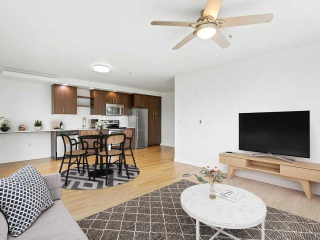 East 12 Lofts Studio Apartment for Rent at 1100 Se 12th Ave, Portland, OR 97214 Buckman