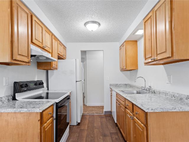 East 25 3 Bedroom Apartment for Rent at 755 Se Hogan Rd, Gresham, OR 97080 A.S.E.R.T