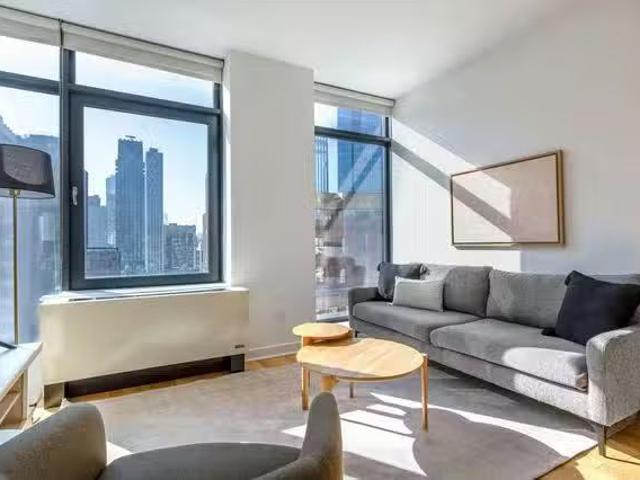 East 34th Street, New York City, NY