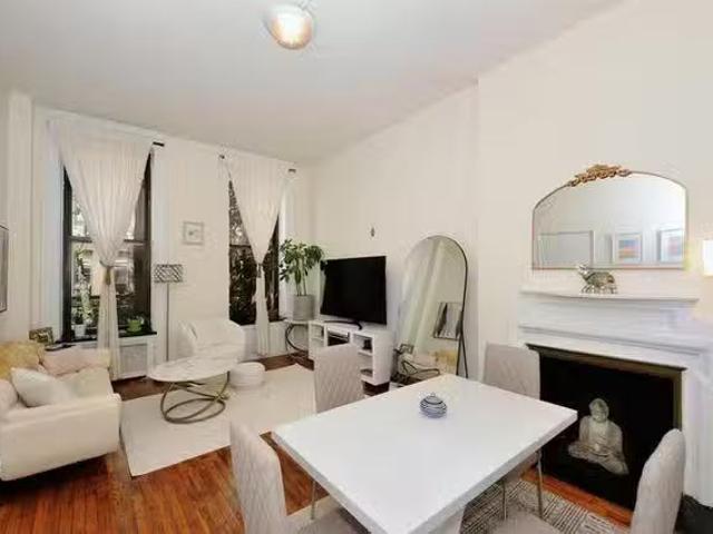 East 39th Street
