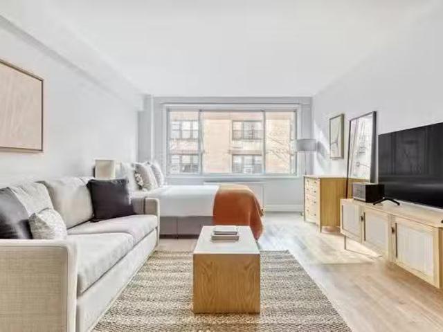 East 51st Street, New York City, NY