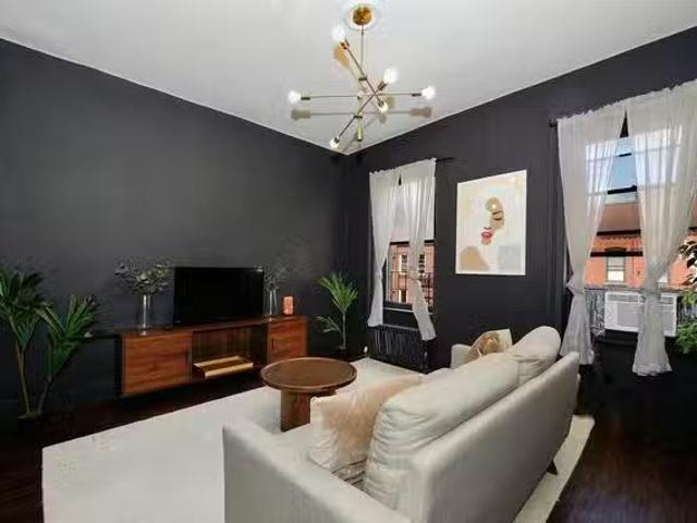 East 61st Street, New York City, NY