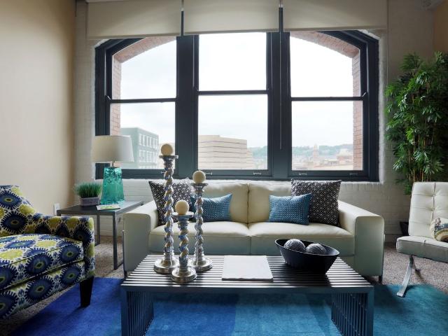East 8 Lofts 1 Bedroom Apartment for Rent at 325 E 8th St, Cincinnati, OH 45202 Central Business District