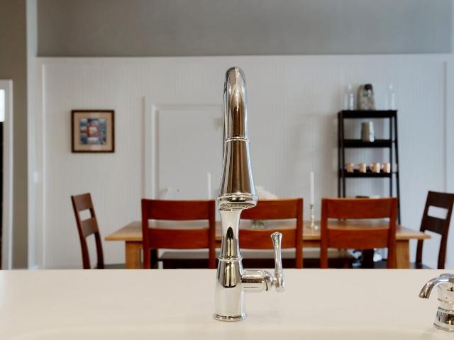 East 8 Lofts 1 Bedroom Apartment for Rent at 325 E 8th St, Cincinnati, OH 45202 Central Business District