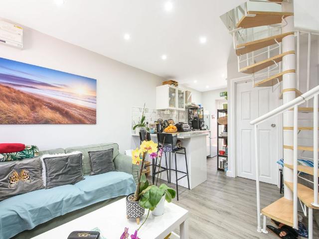 Eastcote Lane, Rayners Lane, Harrow HA2, 1 bed flat to rent, £1,500 pcm | PrimeLocation