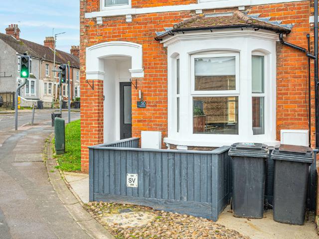 Eastcott Hill Studio 5