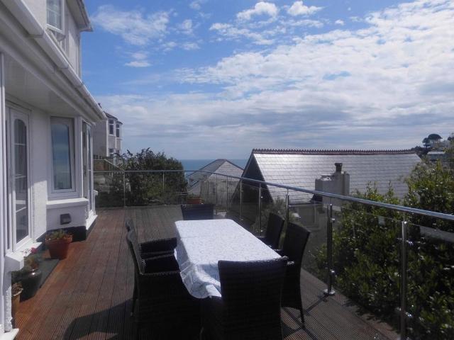 Eastcliff, Looe PL13 4 bed detached house to rent £1,495 pcm £345 pw