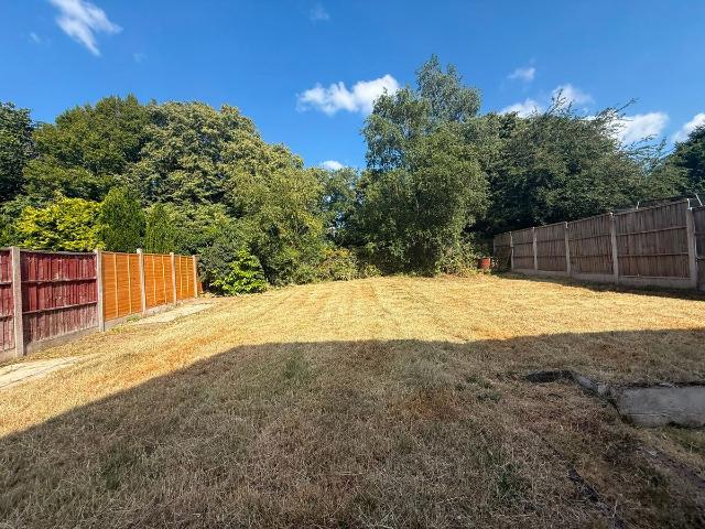 Eastcroft Road, Wolverhampton WV4, 3 bed link detached house to rent, £1,195 pcm | PrimeLocation