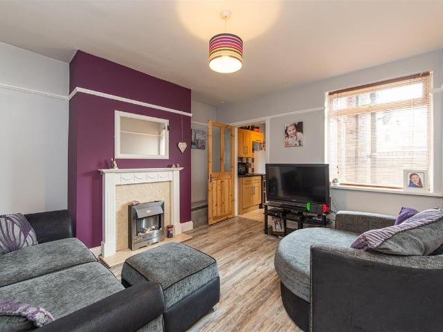 Eastbourne Avenue, Walker, Newcastle Upon Tyne NE6, 2 bed flat to rent, £800 pcm | PrimeLocation