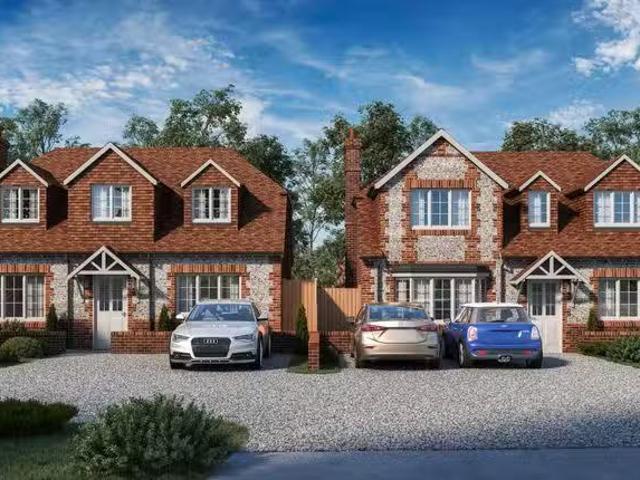 Eastbourne Road, East Dean BN20, 3 bedroom detached house for.