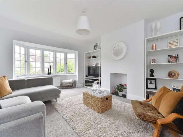 Eastbourne Road, London, W4